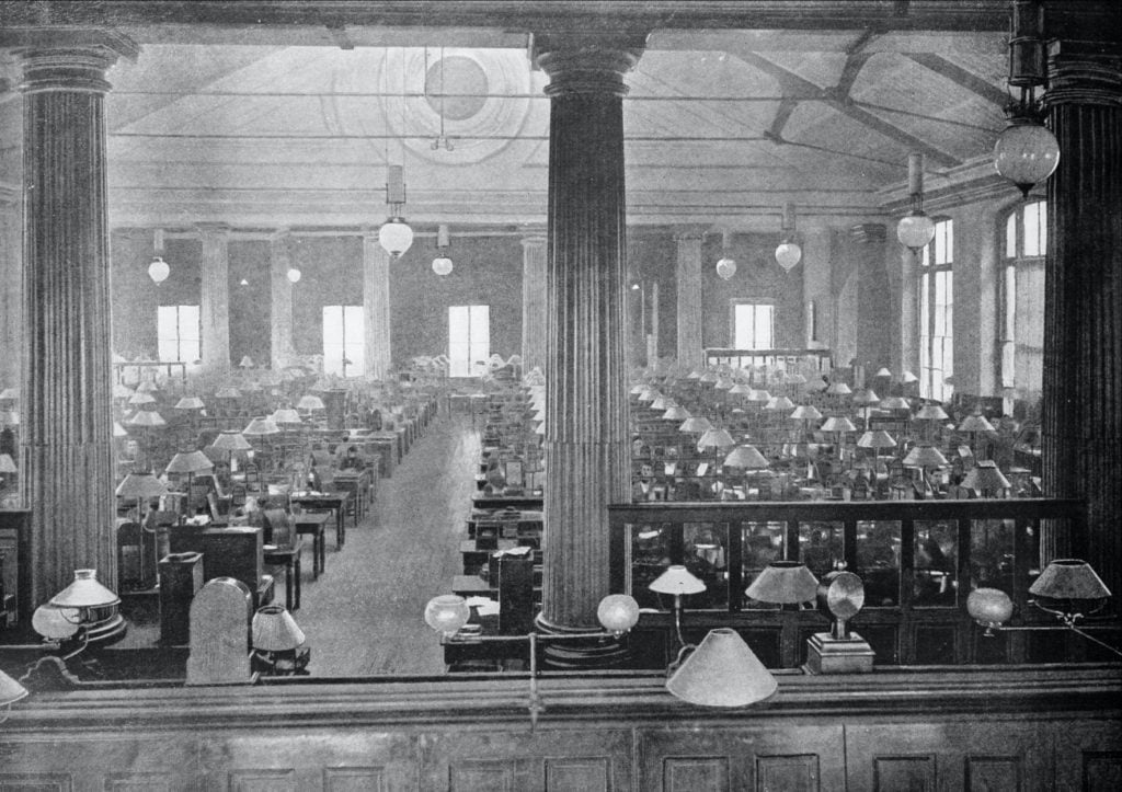 Design Talk: the history behind today’s hybrid office | RI